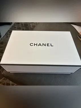 CHANEL | Other | Chanel White Box With Black Logo Rectangular Medium ...